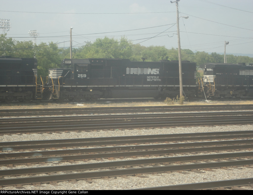 NS 2519 at Debutts Yard